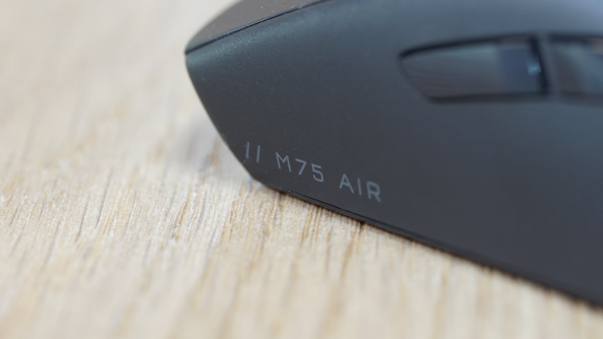 Corsair M75 Air, mouse superleggero per giocare | Recensione - Tom's ...