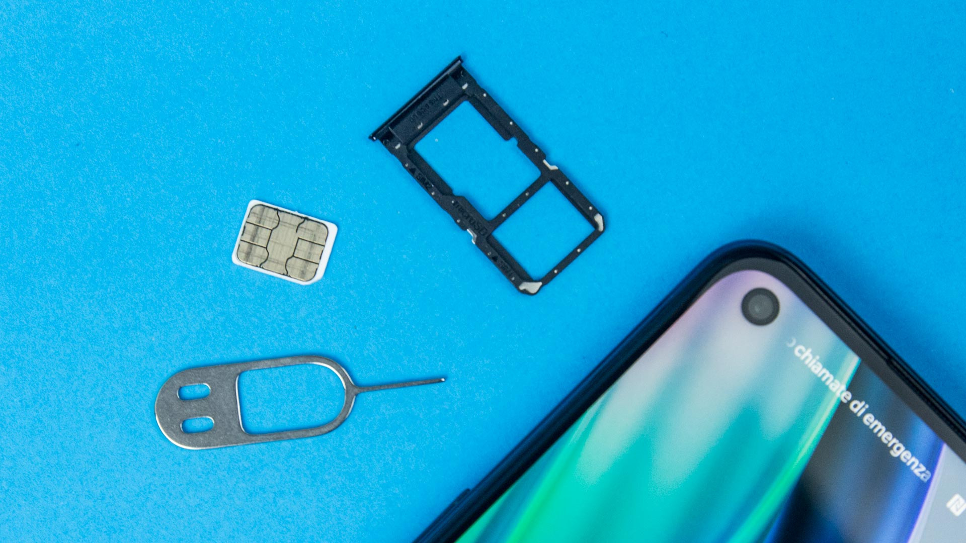 Posso usare contemporaneamente una eSIM e una SIM? - Tom's Hardware