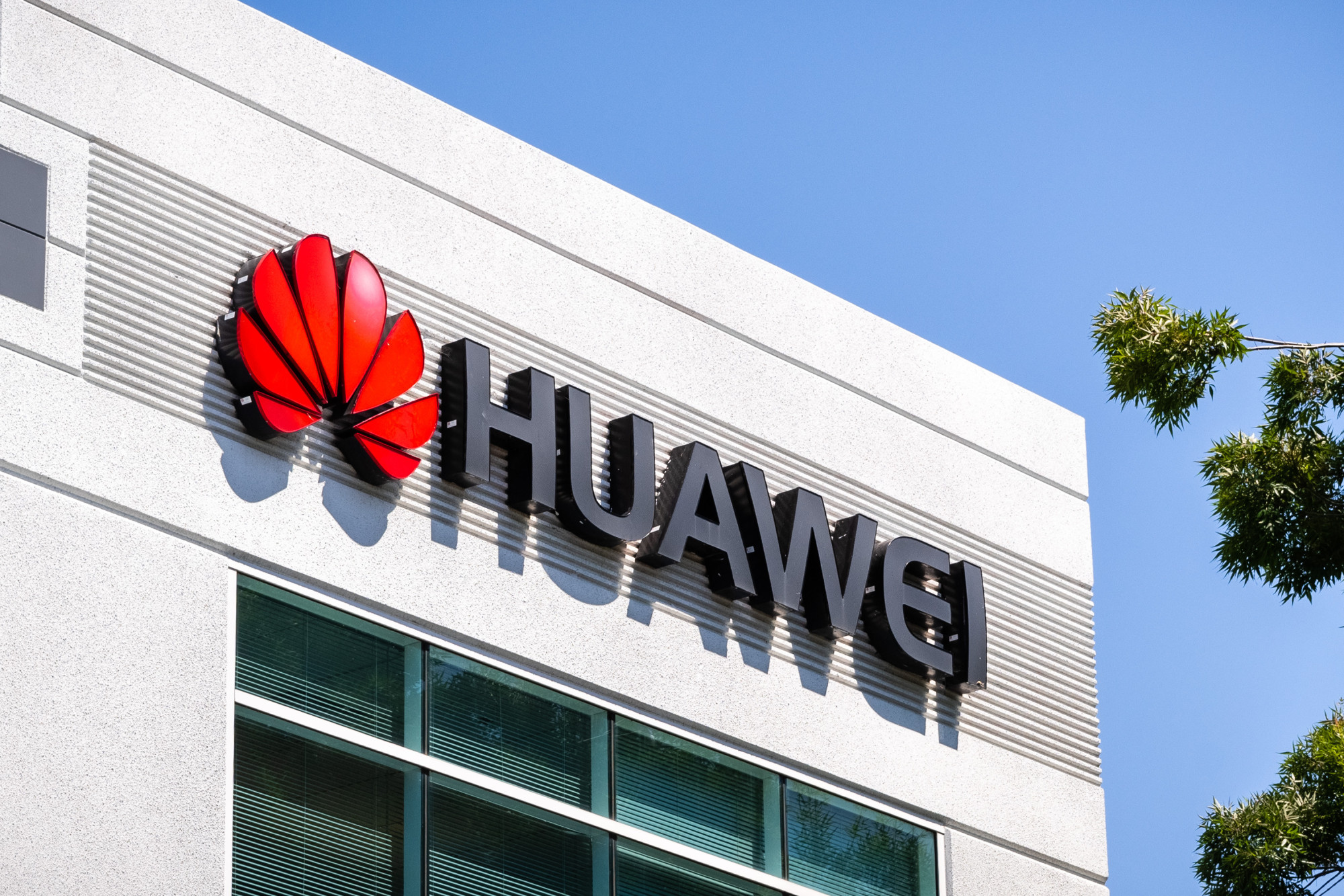 Huawei brevetta nuova tecnologia a 3nm: la Cina avanza nonostante le ...