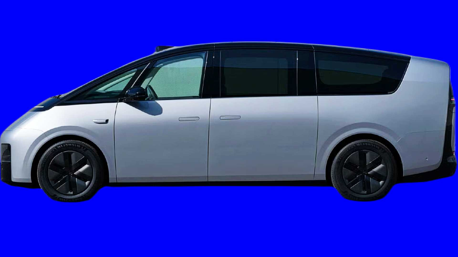 500 km in 10 minuti, il minivan cinese elettrico che fa tremare anche ...