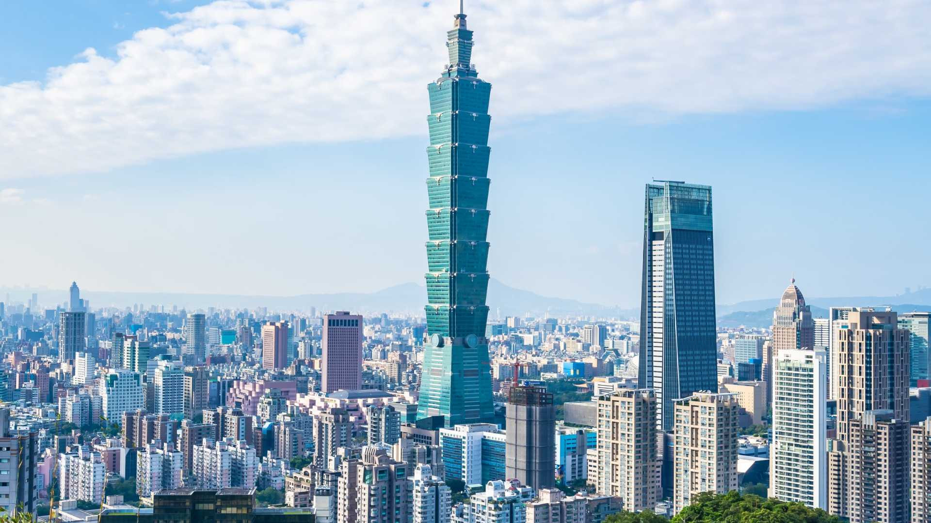 Ecco come il grattacielo di Taiwan è sopravvissuto al terremoto ...