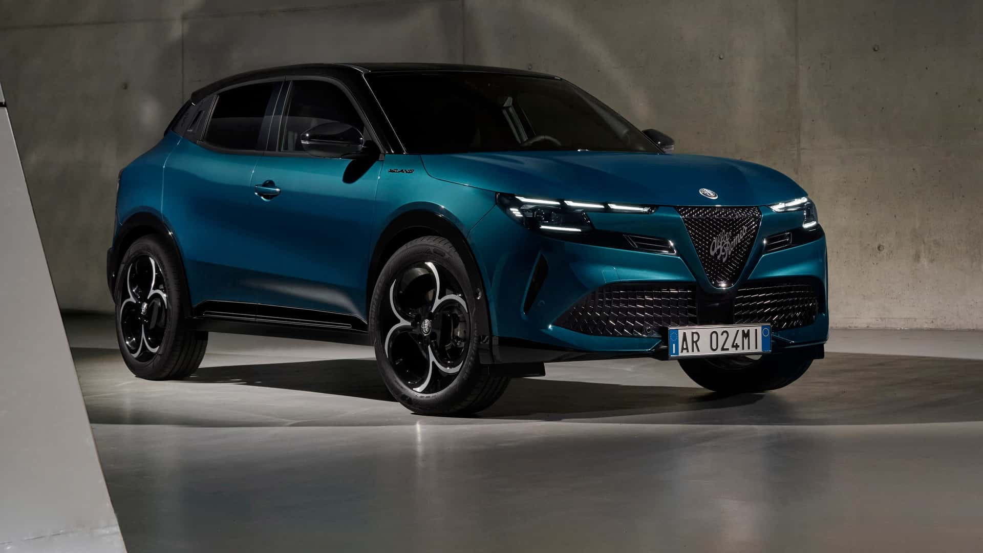 La nuova Alfa Romeo Junior Q4 debutta a Bruxelles - Tom's Hardware