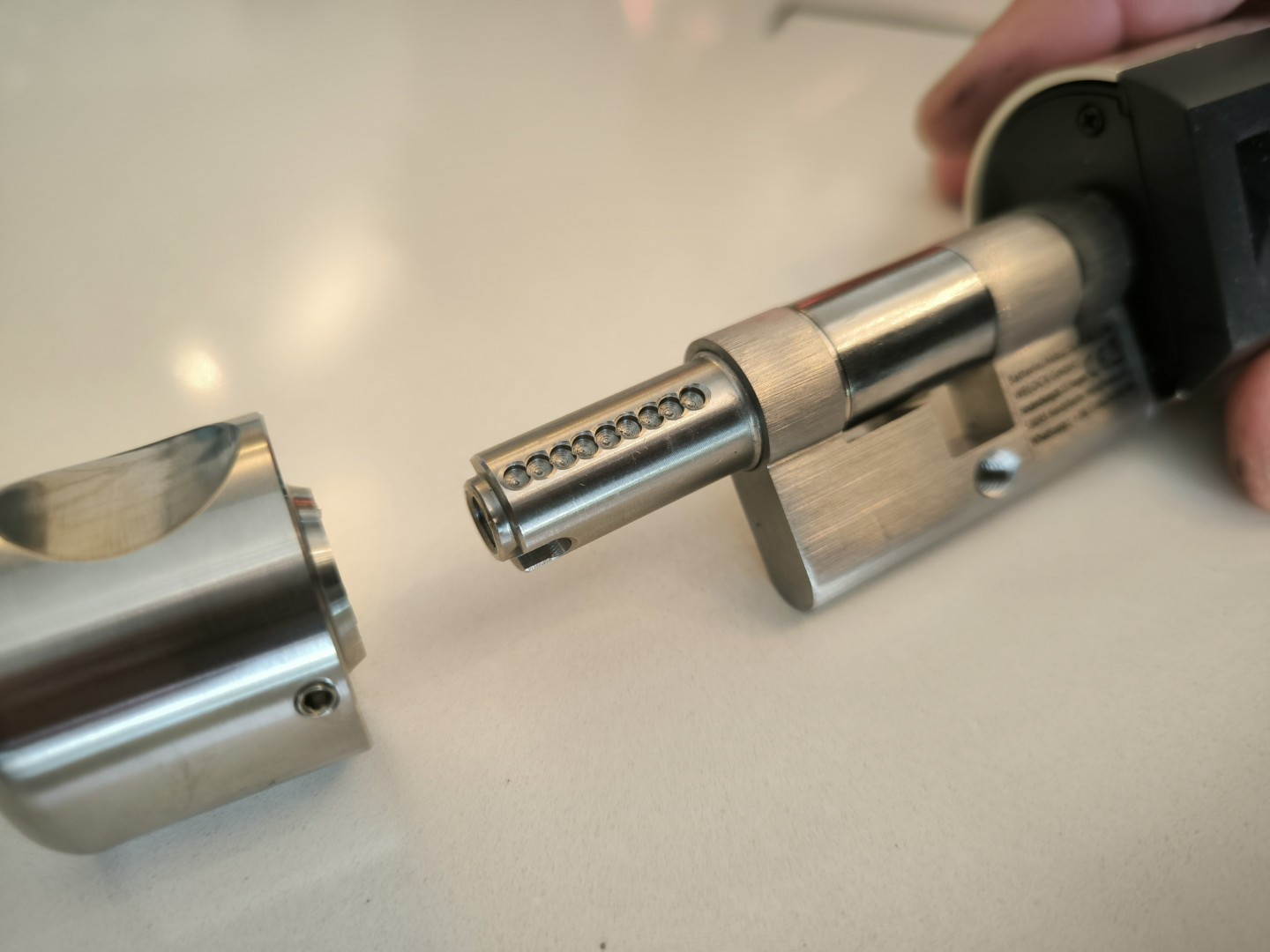 Welock, questa serratura smart è la svolta per affitti brevi e uffici ...