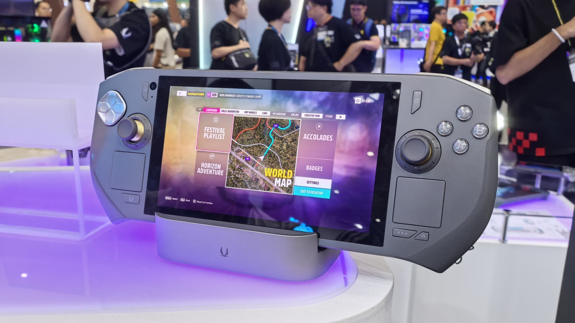 Zotac abbandona Windows per la prossima handheld, userà Linux (ma non ...