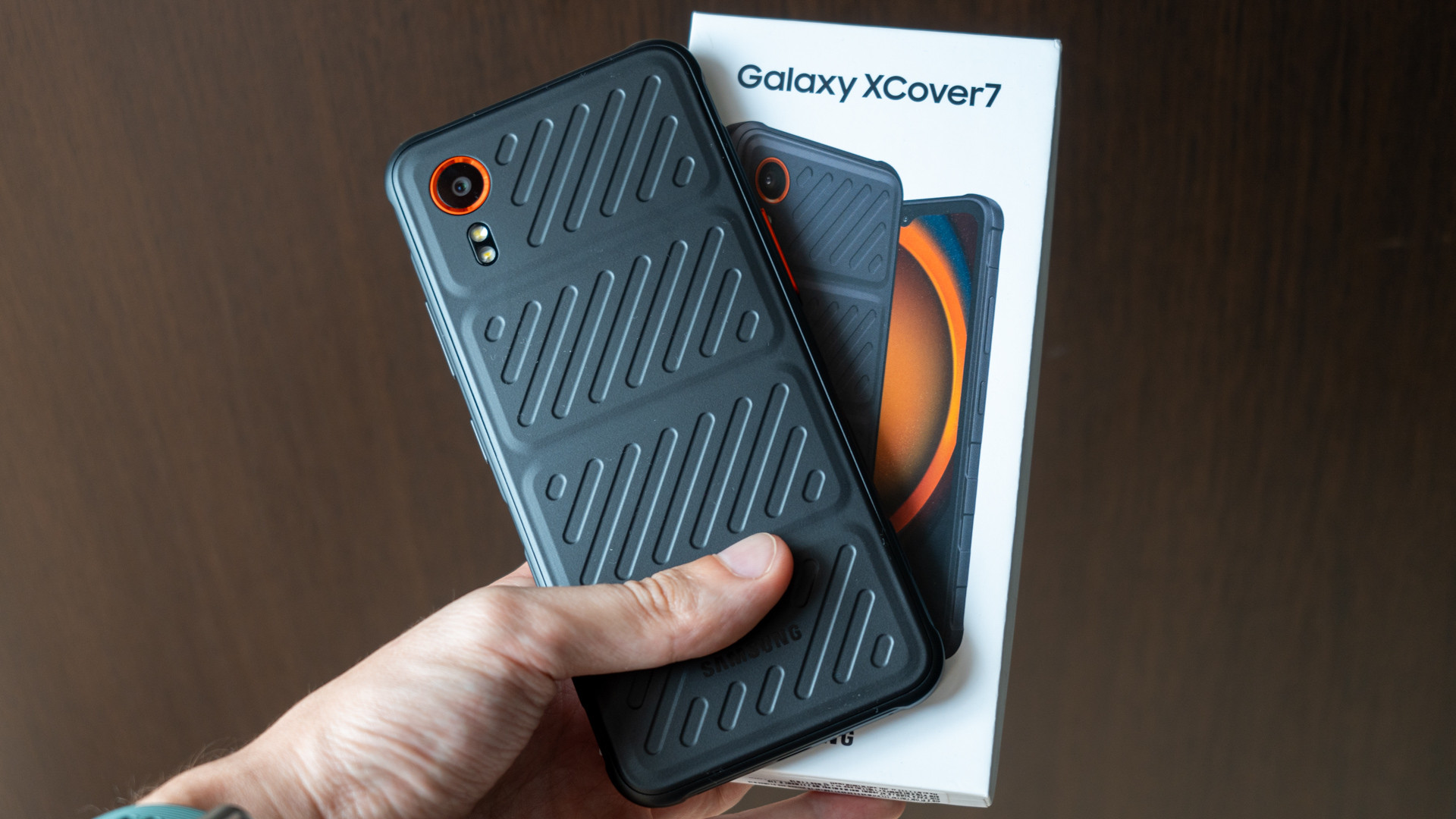 Samsung Galaxy XCover7, la resistenza richiede davvero questi ...