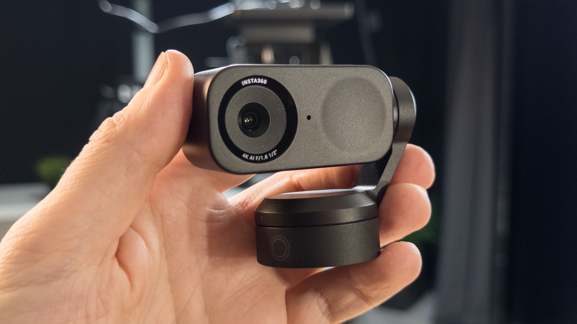 Insta360 Link 2 e Link 2C, due webcam compatte ma potenti | Test ...