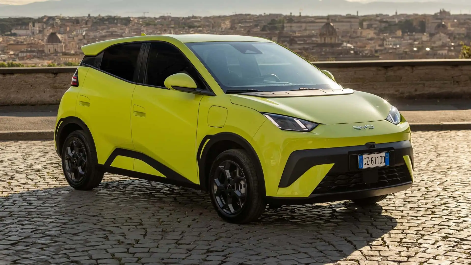 BYD Dolphin Surf: l'elettrica cinese sotto i 20.000€ - Tom's Hardware