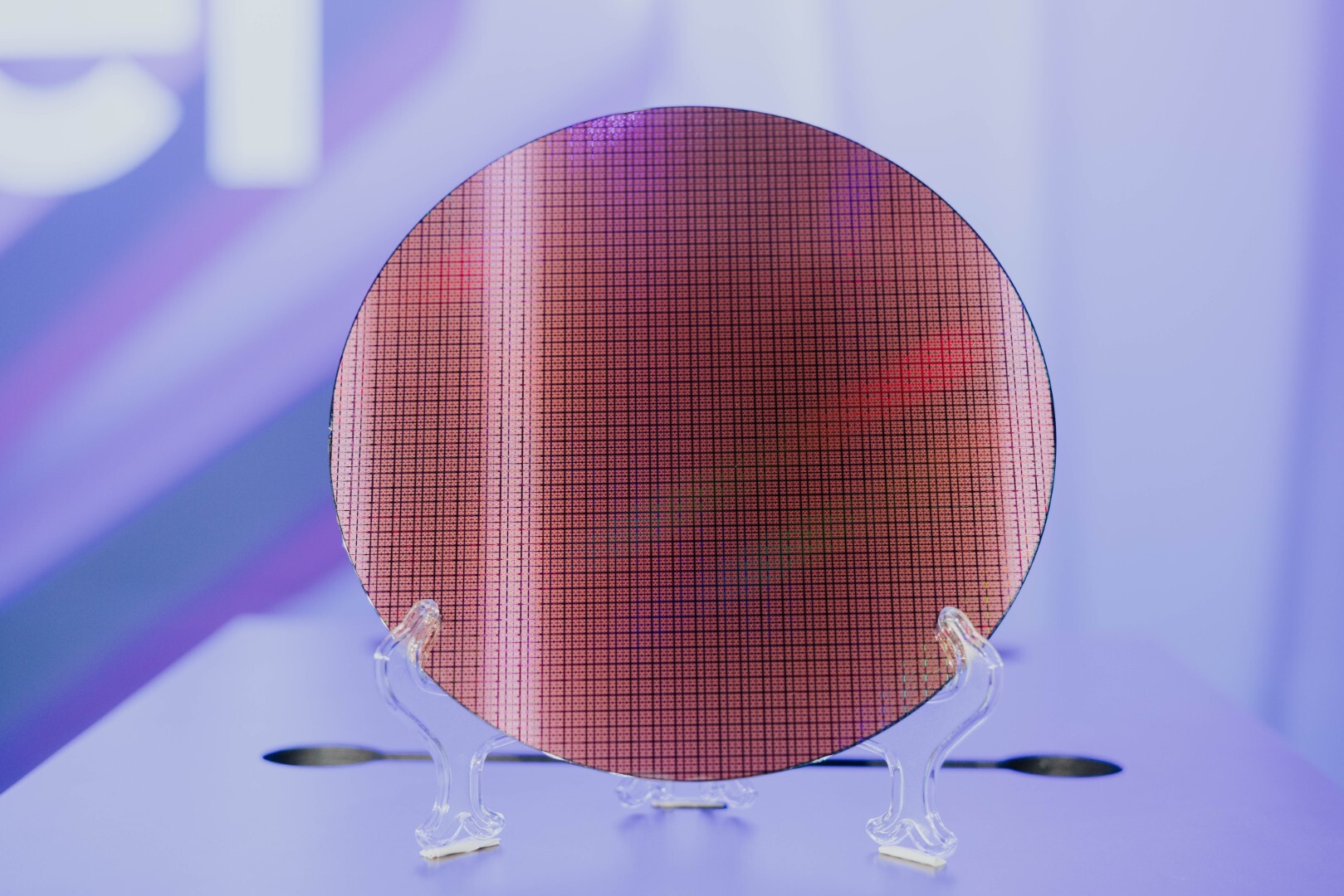 Intel ha le idee chiarissime: ecco quali CPU useranno 18A - Tom's Hardware