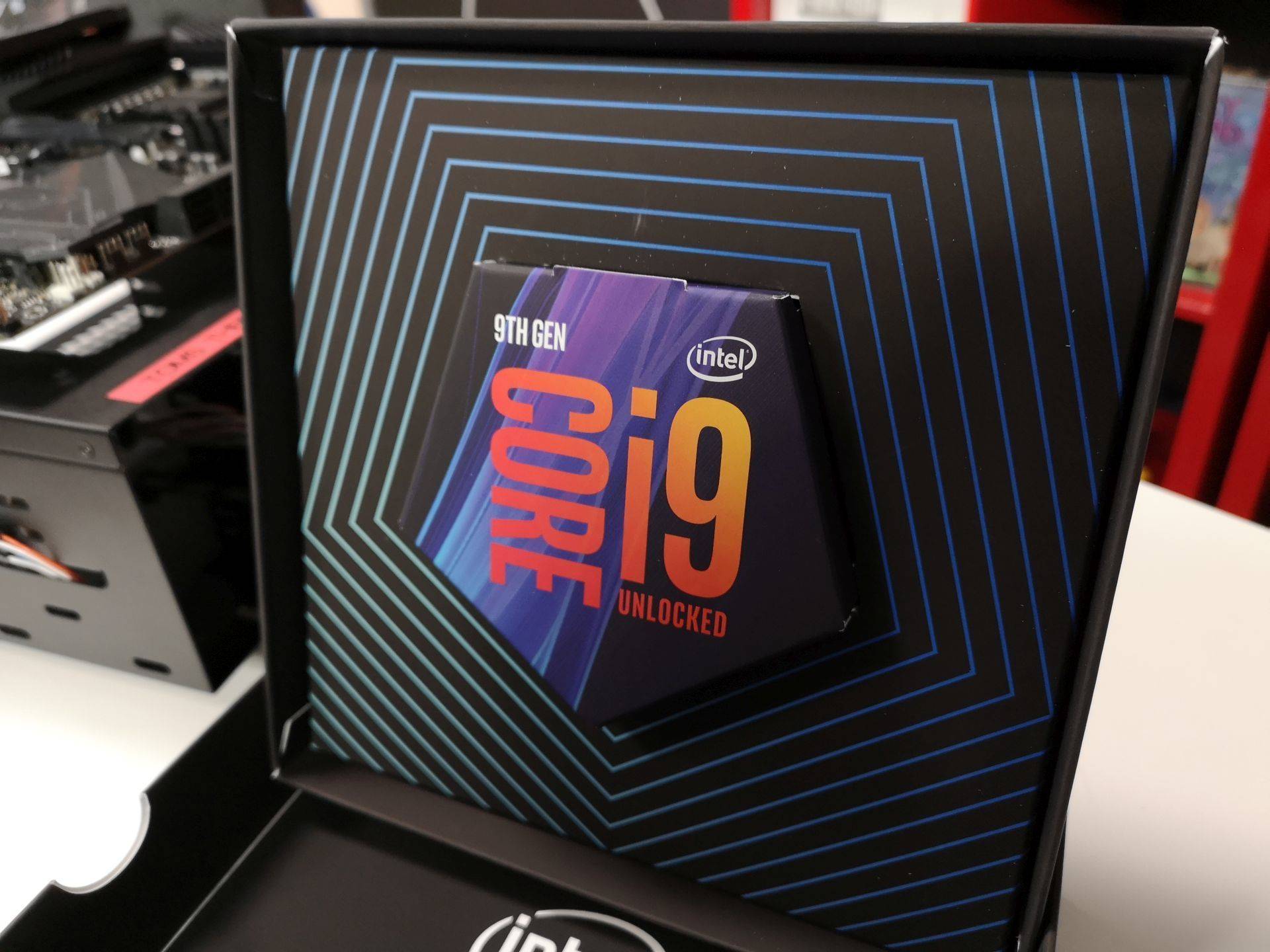 Recensione Intel Core i9-9900K, CPU con 8 core e 16 thread - Tom's Hardware