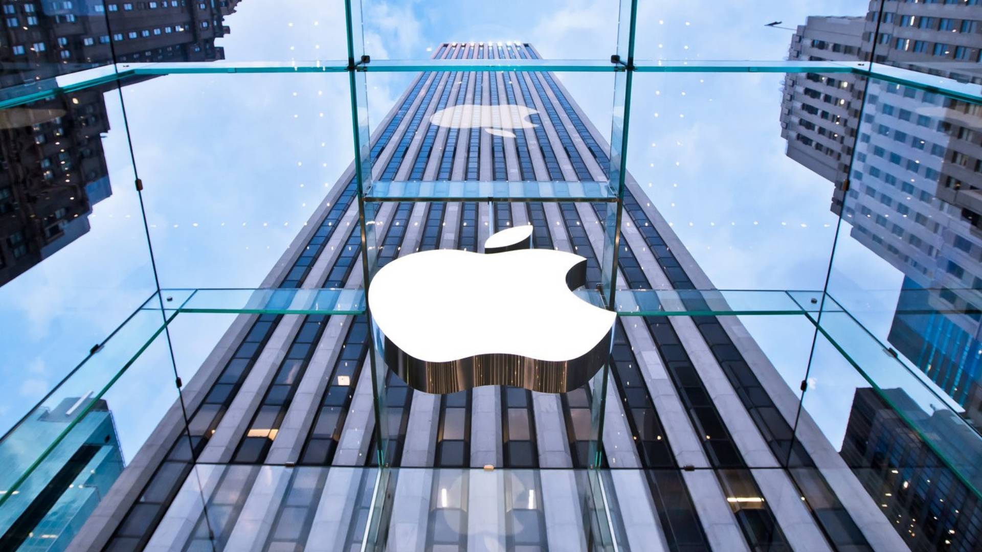 Apple, presto in arrivo un MacBook Pro da 16 pollici e un display 6K da ...