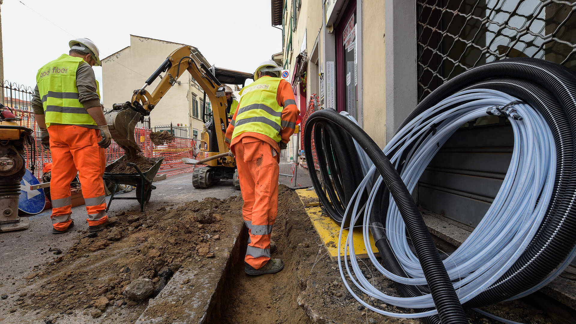 Wind Tre raggiunge Firenze grazie alla fibra a 1 Gbps di Open Fiber ...