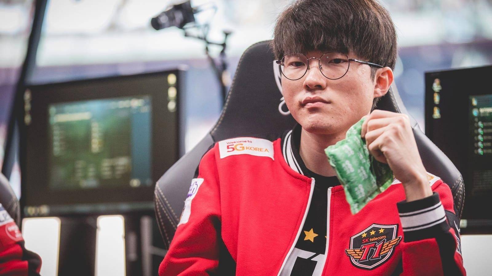 League of Legends: a Times Square si festeggia il compleanno di Faker ...