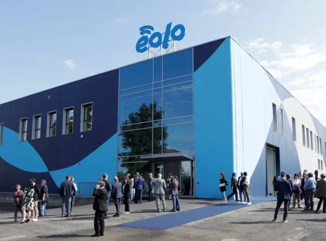 Eolo, doppia velocità per circa 6800 piccoli comuni - Tom's Hardware