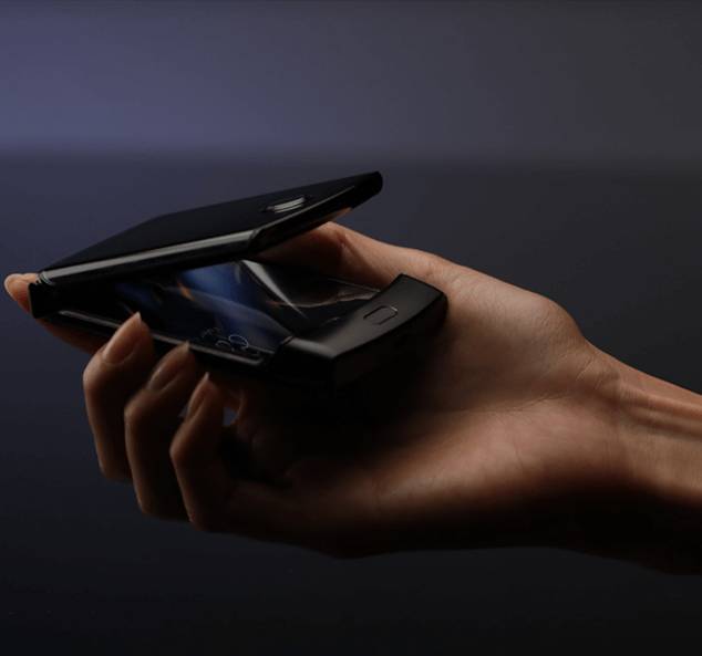 Il Motorola Razr con eSIM debutta in anteprima esclusiva con TIM - Tom ...
