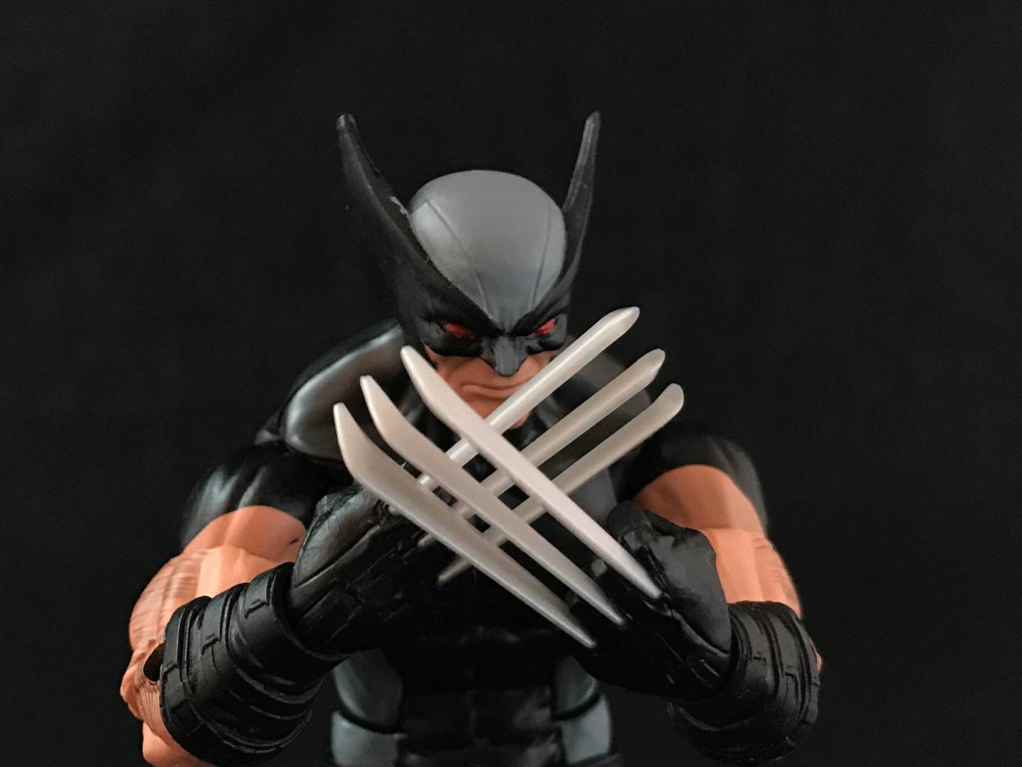 Hasbro Marvel Legends Series Wolverine X-Force: la recensione - Tom's ...