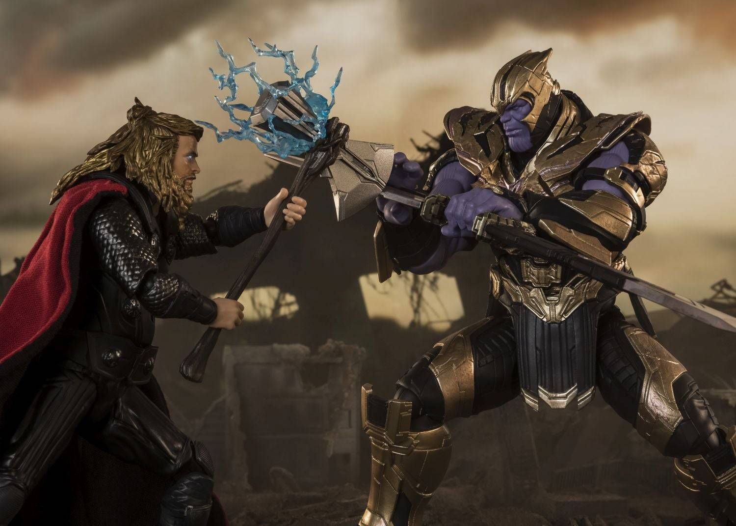 Avengers Endgame: arrivano Thanos e Thor Final Battle da Tamashii ...