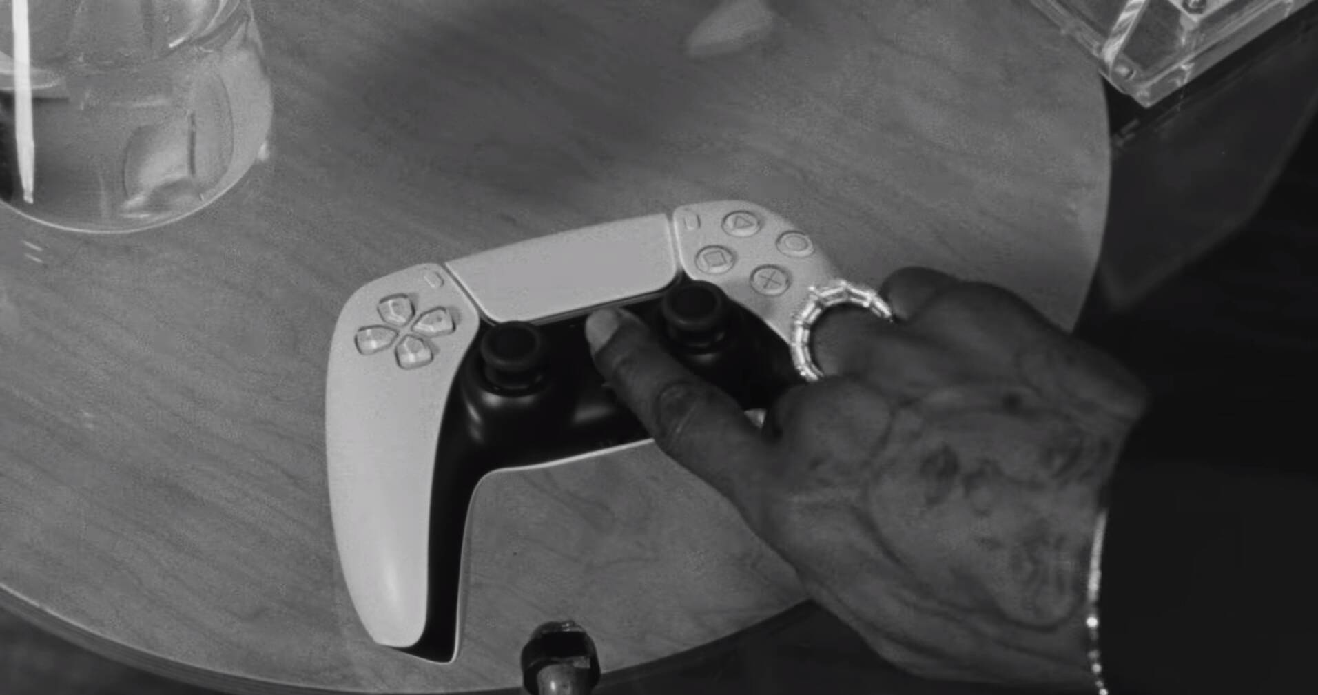 PS5: Travis Scott sta sviluppando un gioco in esclusiva? - Tom's Hardware