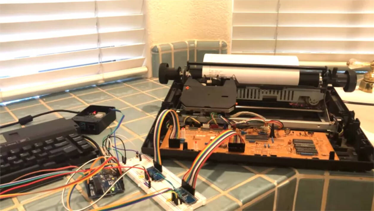 Raspberry Pi porta Linux in una macchina da scrivere - Tom's Hardware