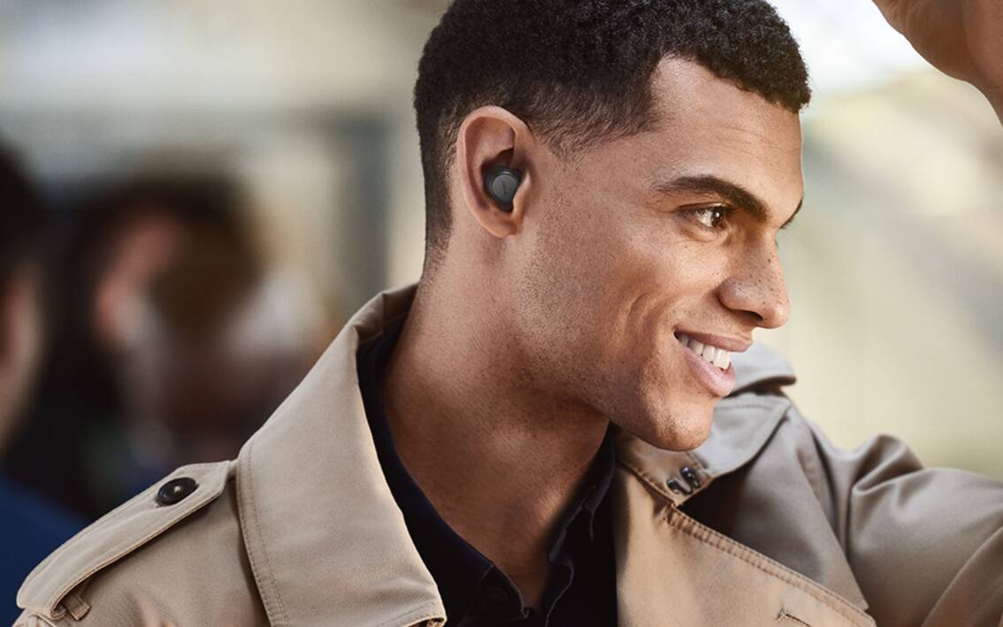Jabra Elite 7 Pro: auricolari TWS top di gamma, in sconto del 30% ...