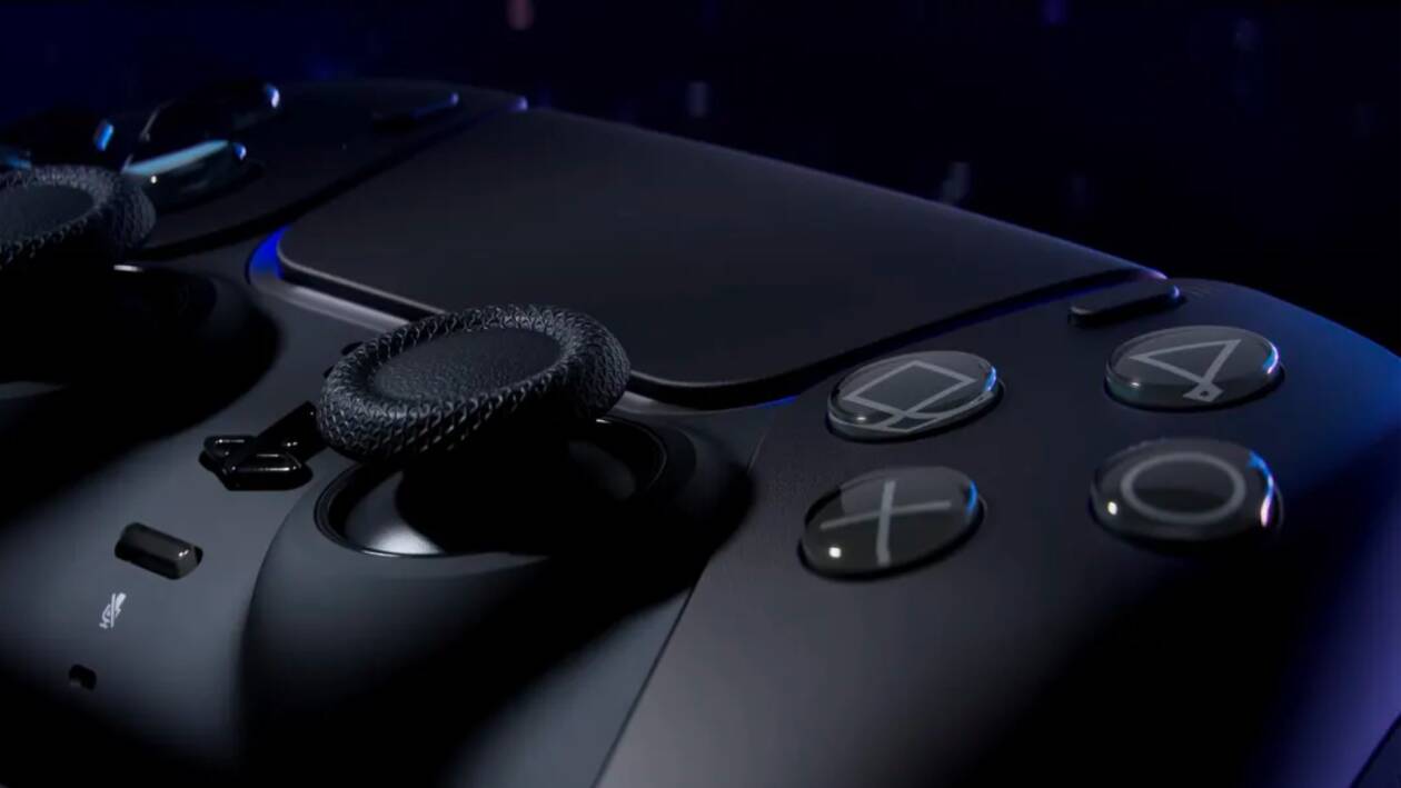 DualSense: finalmente torna in sconto il pad PS5 in versione nera ...